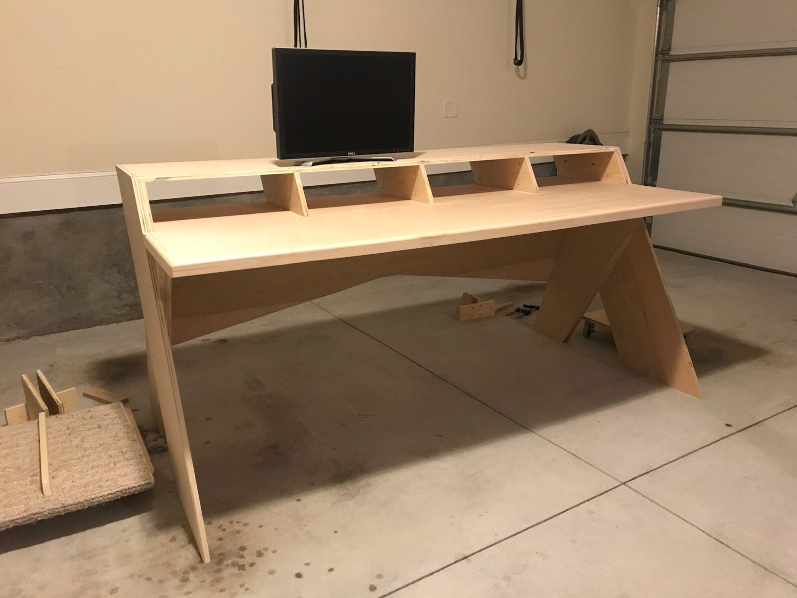 Building a Project Studio Desk – Jason A. Freeland